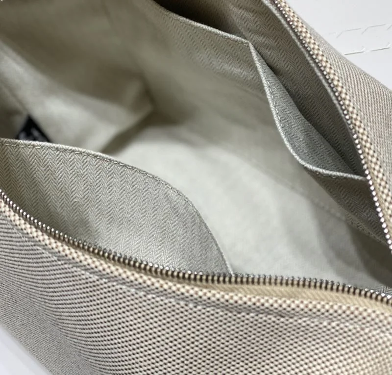 Accurate model Hermes Cosmetic Bags
