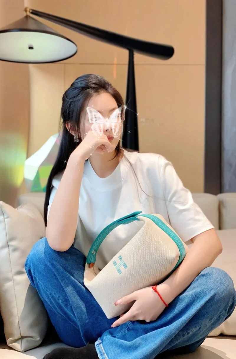 Top mirror Hermes Cosmetic Bags