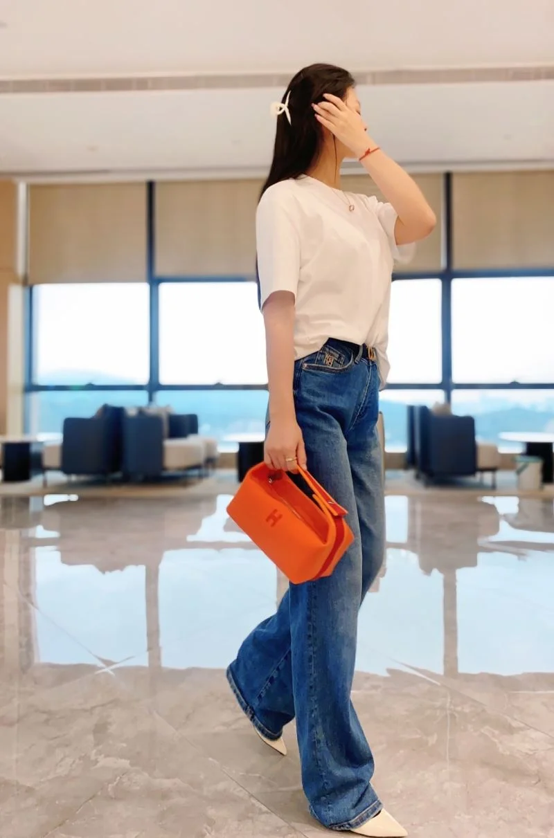 Brand-authenticated Hermes Cosmetic Bags