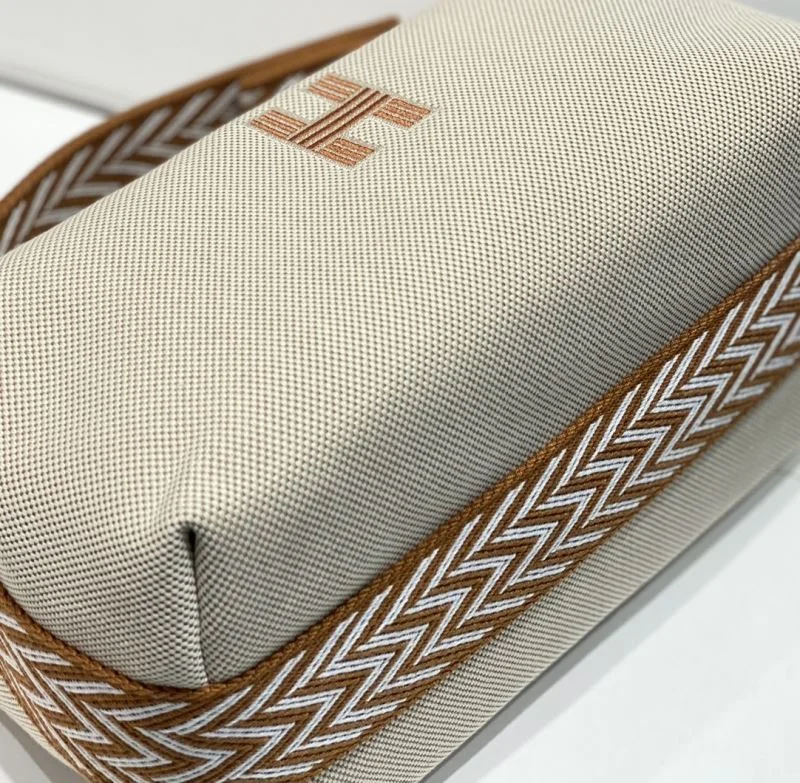 Brand-original Hermes Cosmetic Bags
