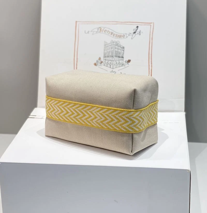 Value-priced Hermes Cosmetic Bags