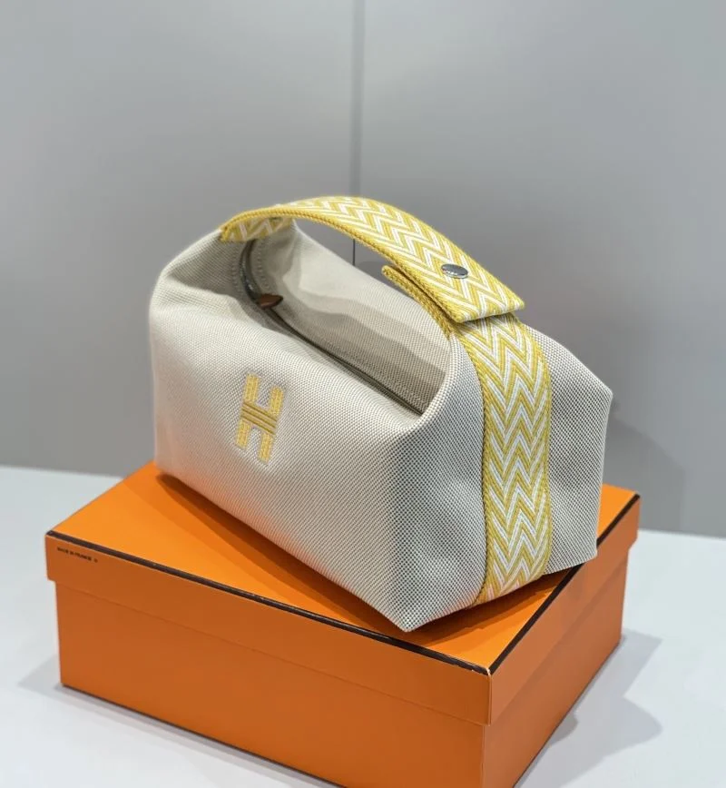 Value-priced Hermes Cosmetic Bags