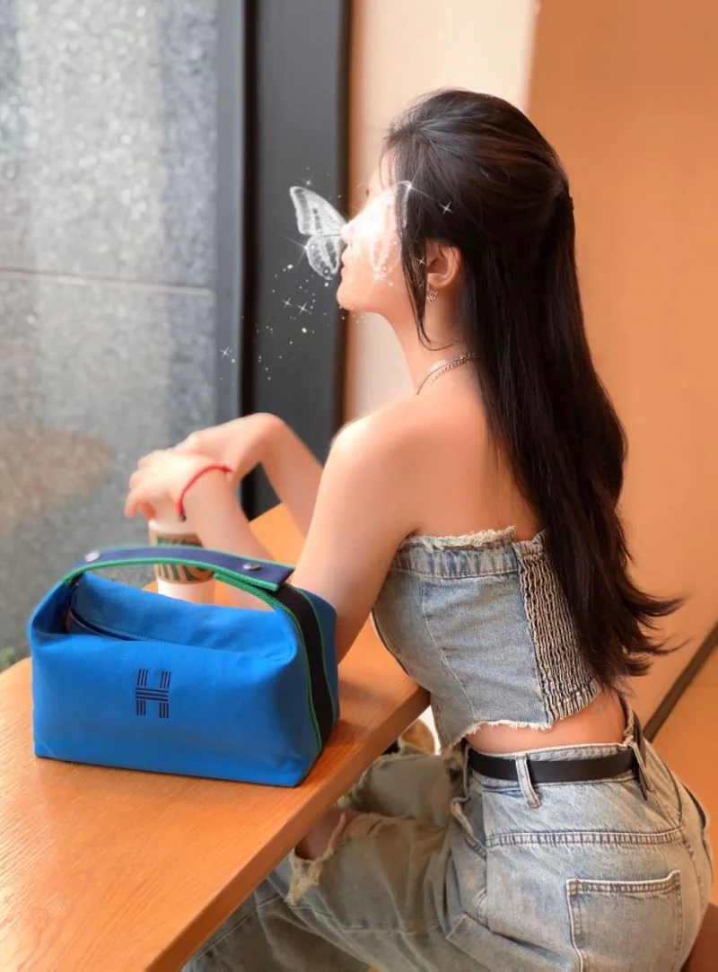 Value-priced Hermes Cosmetic Bags