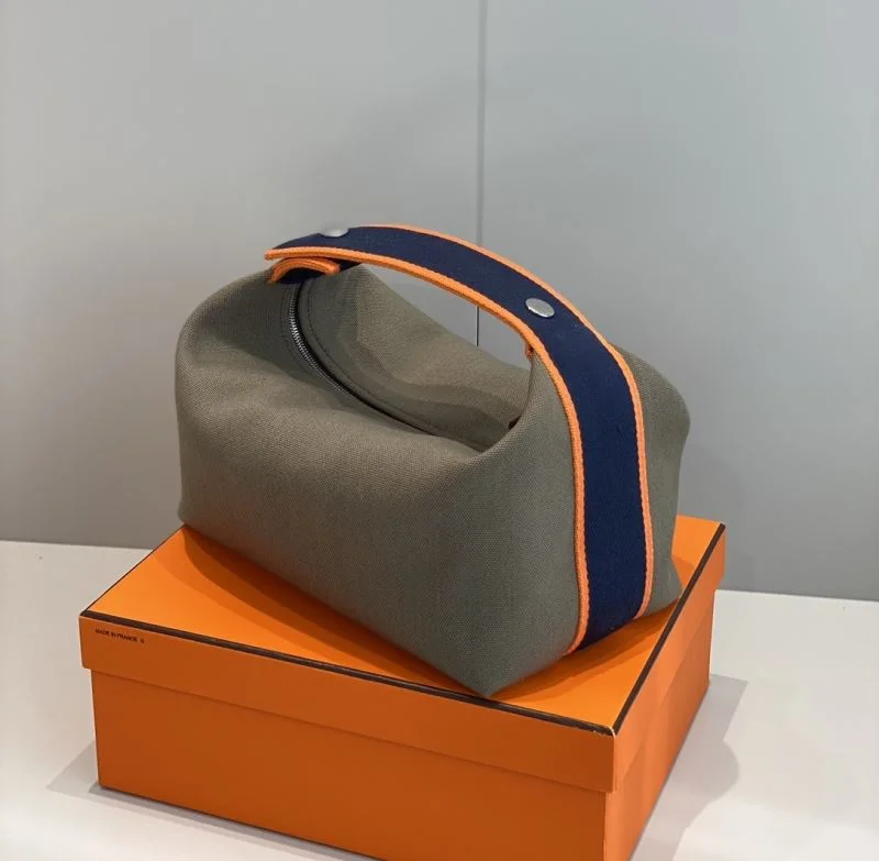 Indistinguishable Hermes Cosmetic Bags