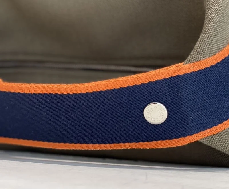 Indistinguishable Hermes Cosmetic Bags