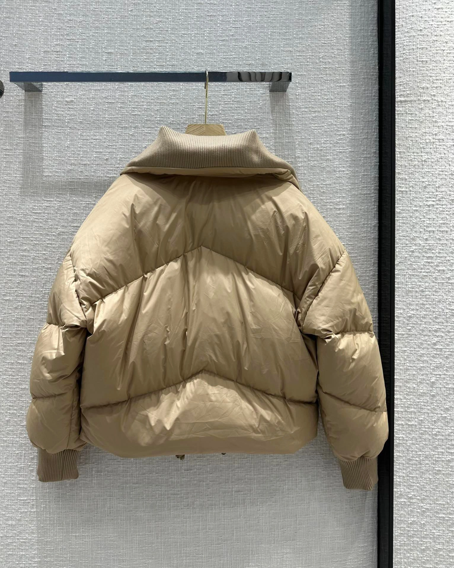 Budget-friendly Hermes Down Jackets