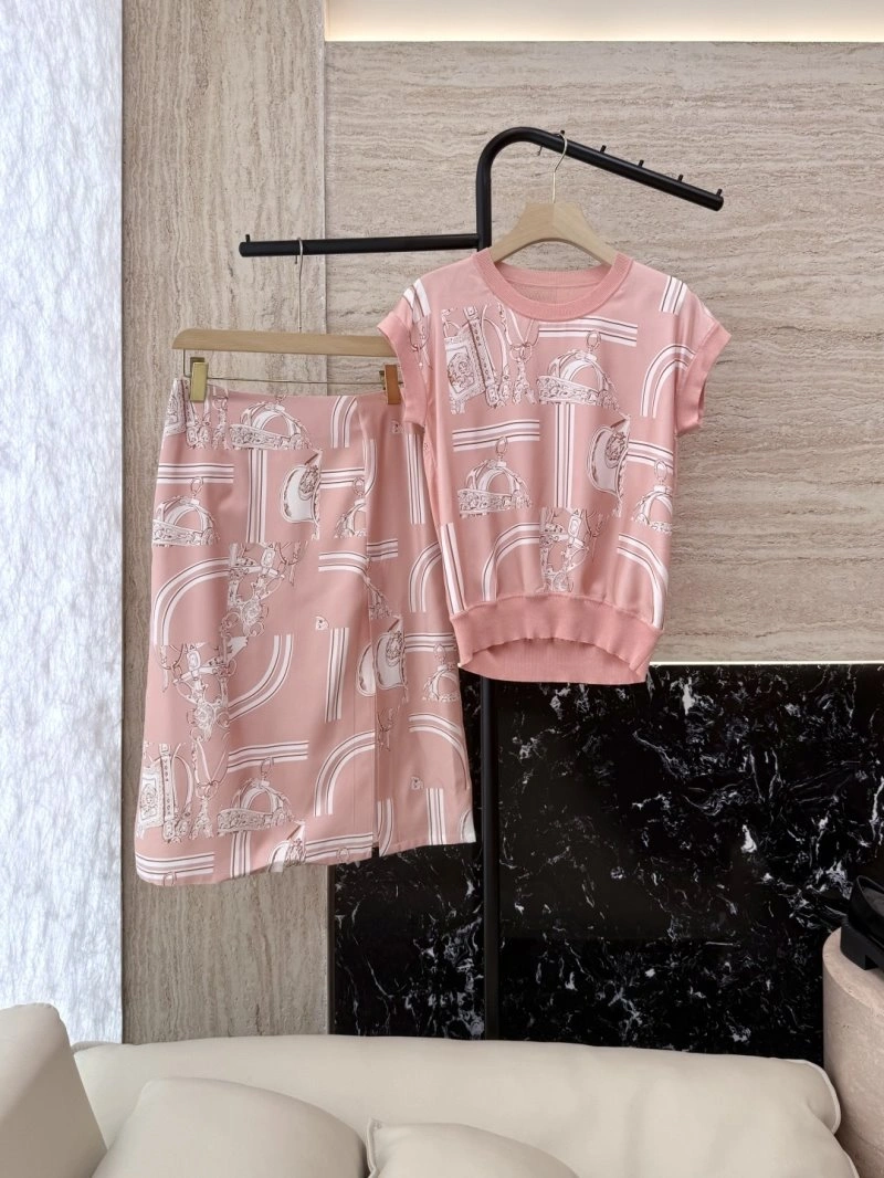 Hermes Dress Suits