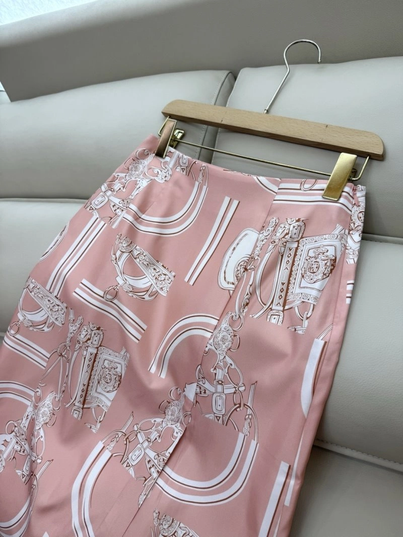 High fidelity Hermes Dress Suits