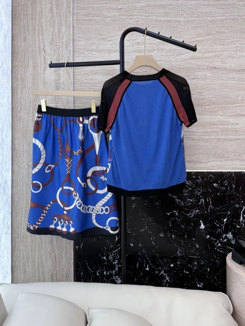 Top mirror Hermes Dress Suits