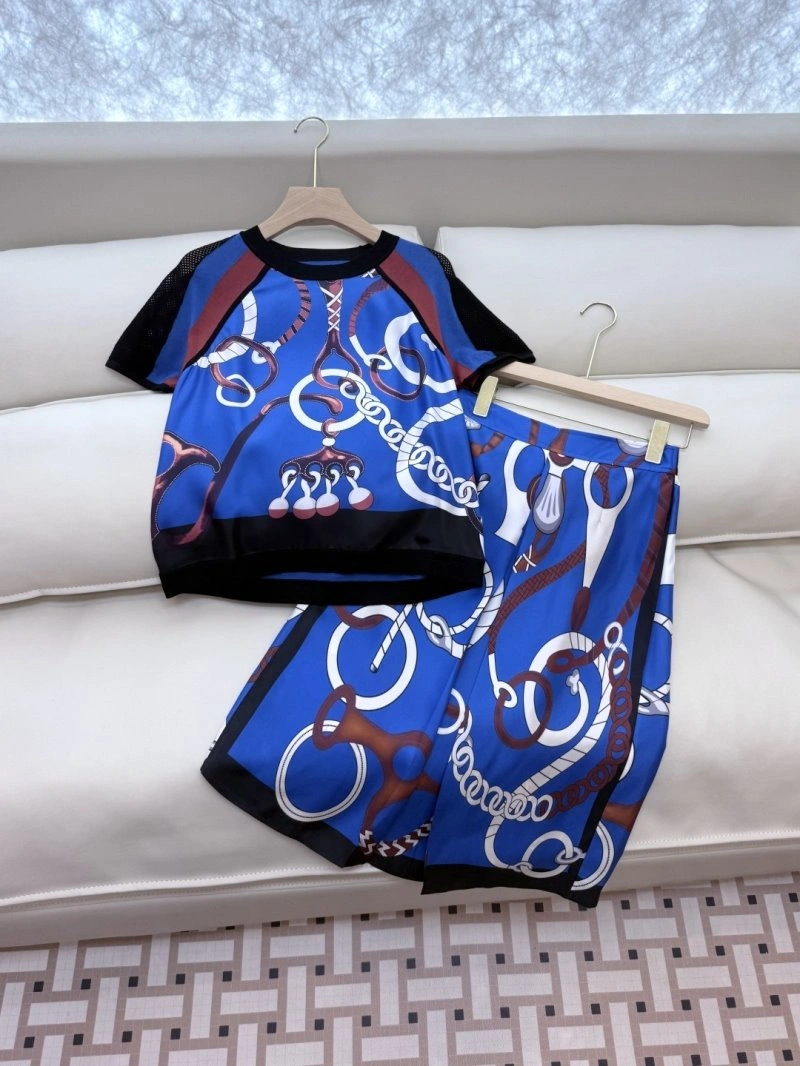 Top mirror Hermes Dress Suits