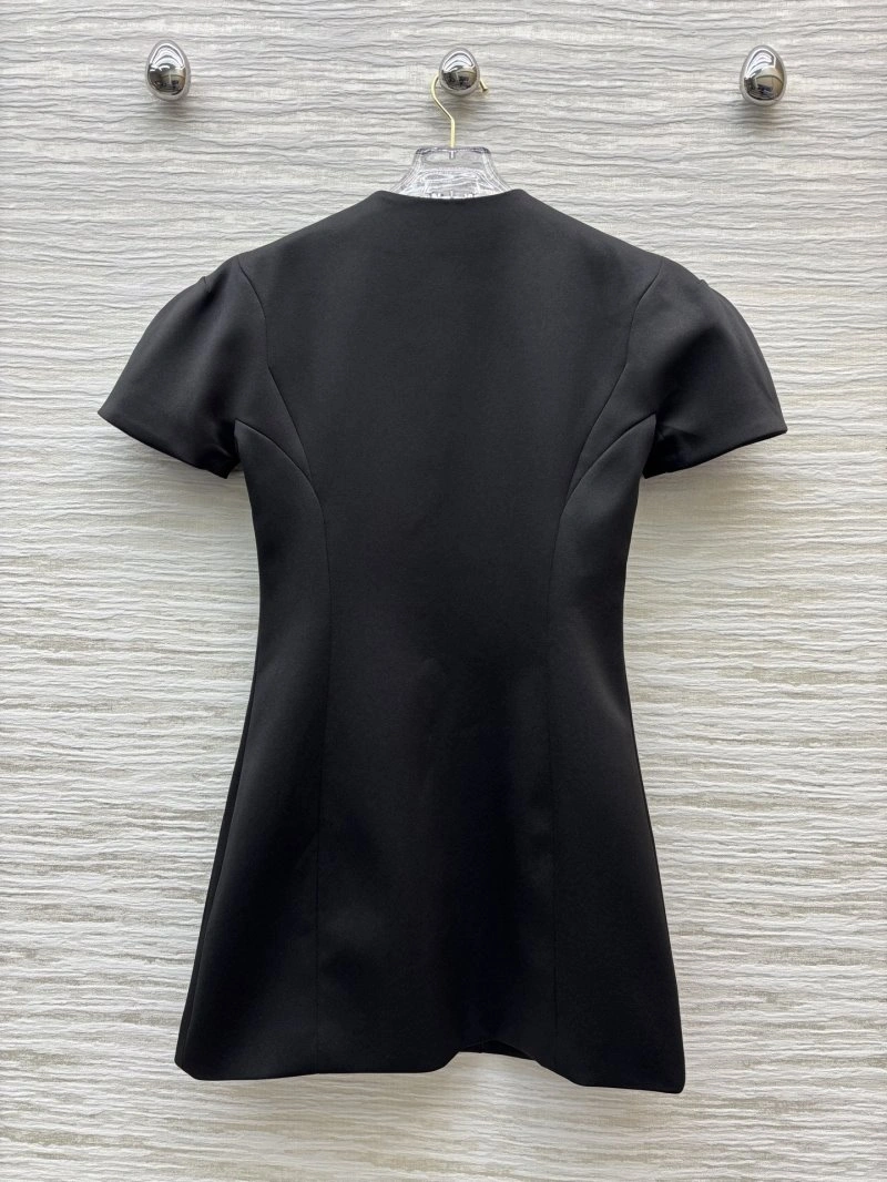 Low-cost Hermes Dress