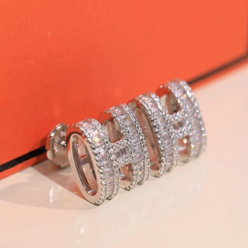 Brand-authenticated Hermes Earrings