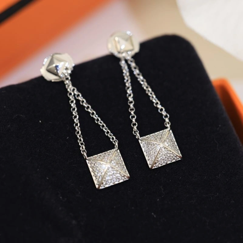 High accuracy Hermes Earrings
