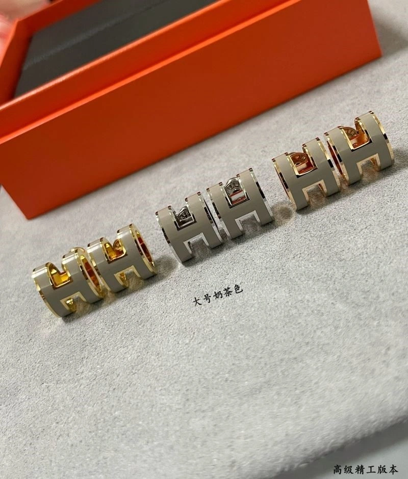 Exact replica Hermes Earrings