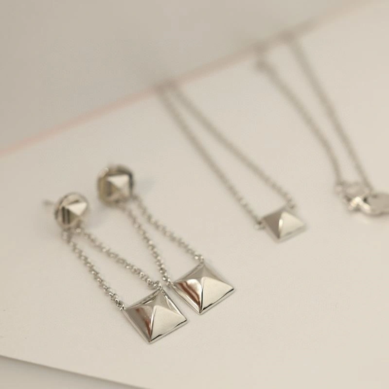 Economical Hermes Earrings