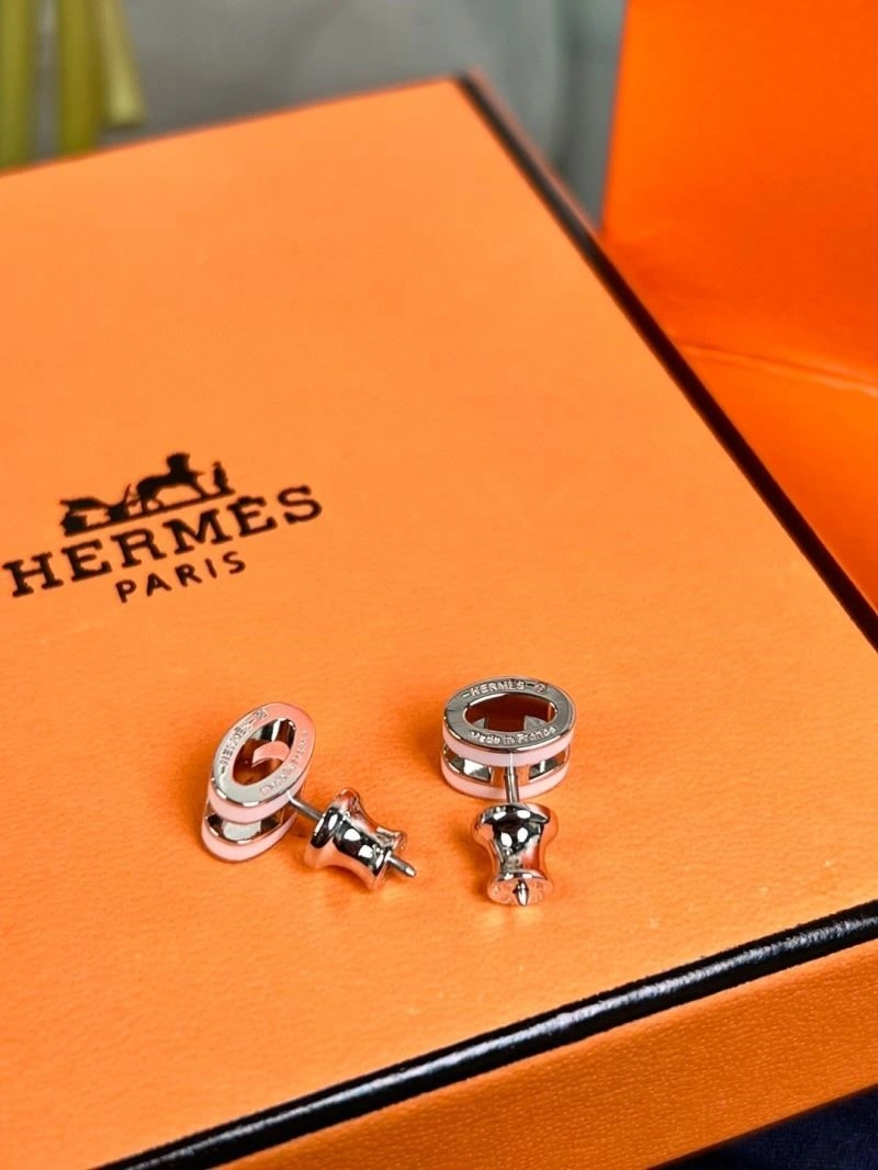 Low-cost Hermes Earrings