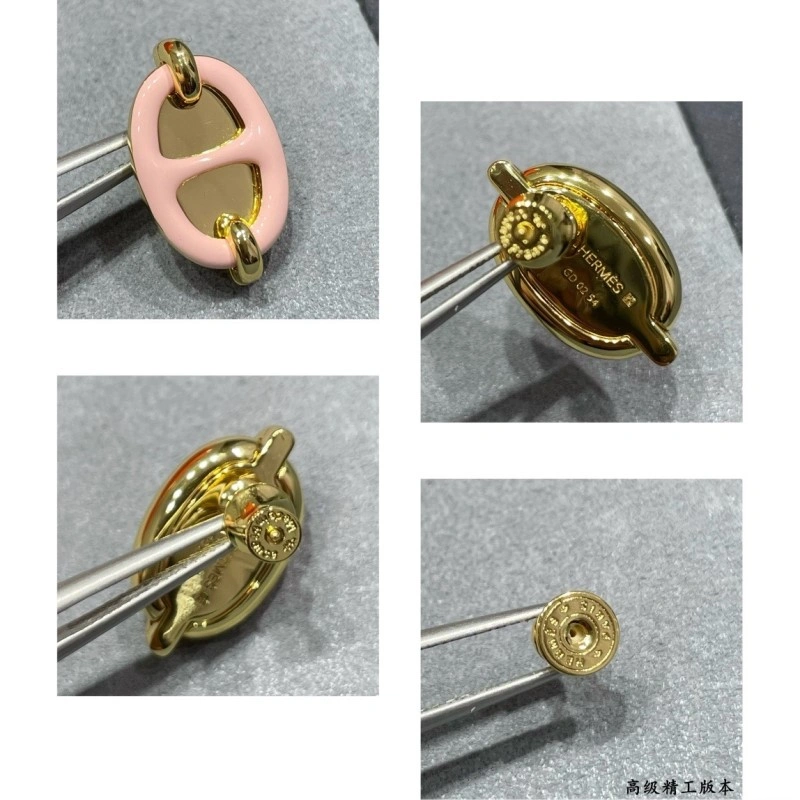 Low-cost Hermes Earrings