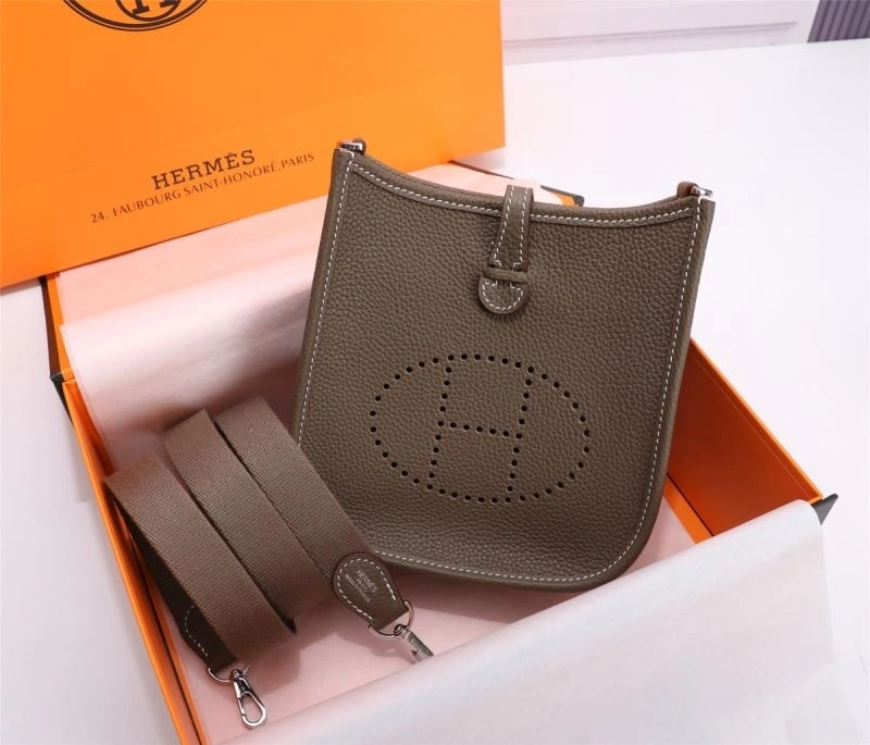 Indistinguishable Hermes Evelyn Bags