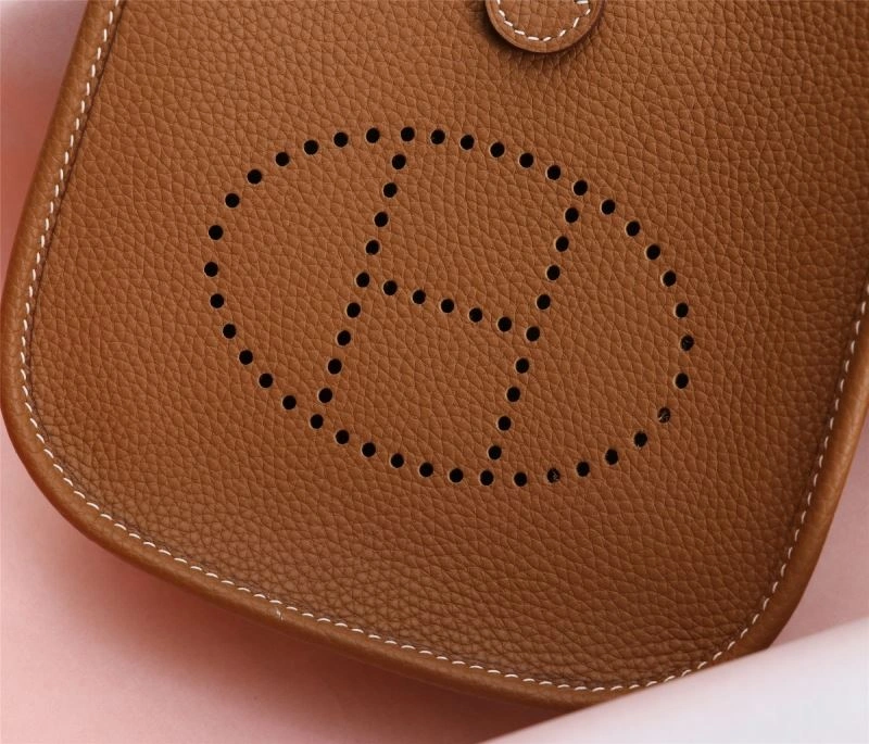 Top mirror Hermes Evelyn Bags
