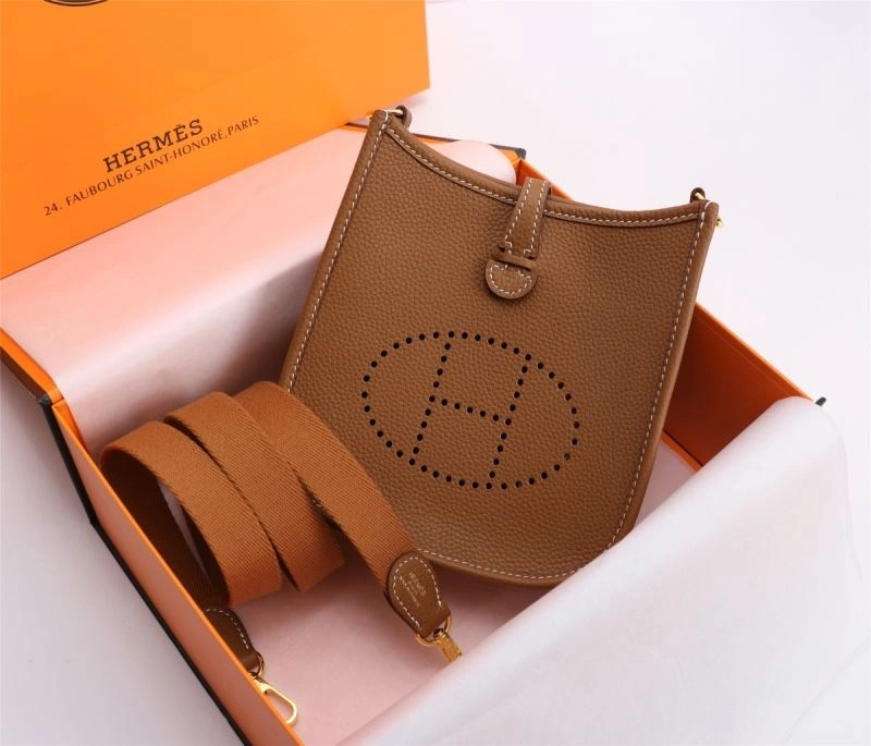 Top mirror Hermes Evelyn Bags