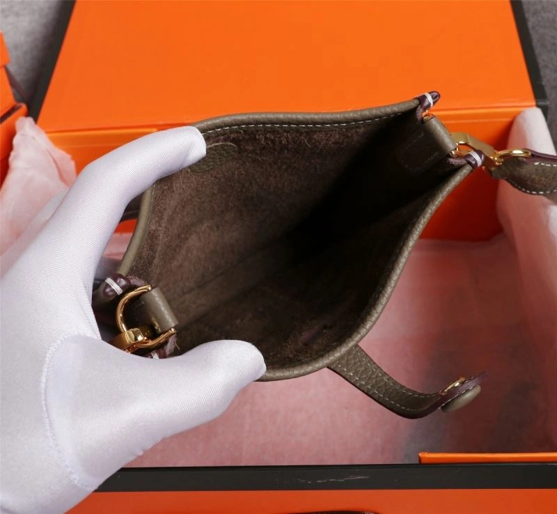 Bargain Hermes Evelyn Bags