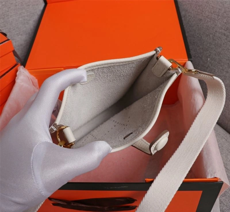 Cut-rate Hermes Evelyn Bags