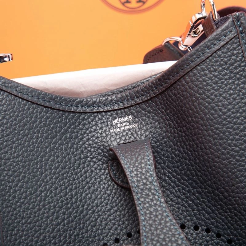 Low-cost Hermes Evelyn Bags