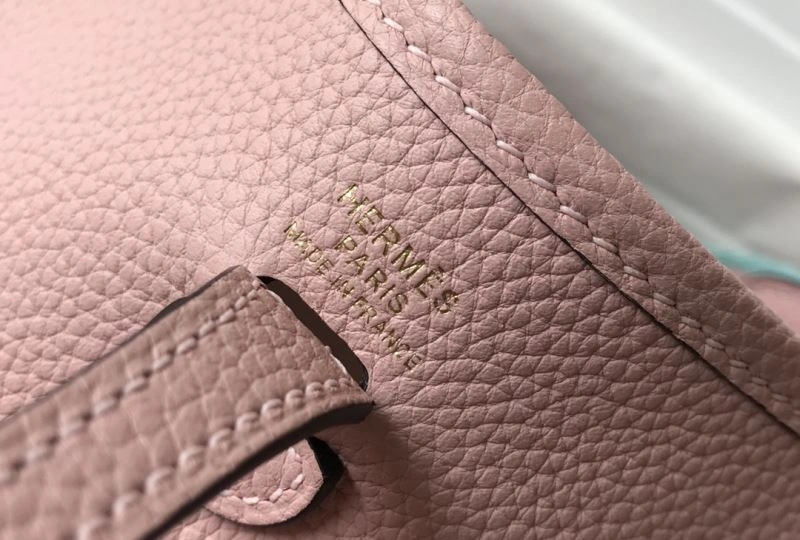 Indistinguishable Hermes Evelyn Bags