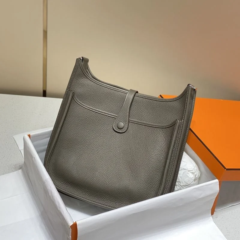Accurate model Hermes Evelyn Bags