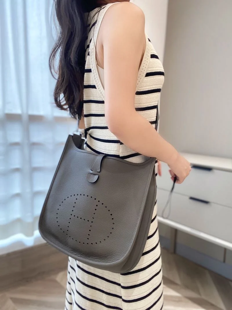 Accurate model Hermes Evelyn Bags