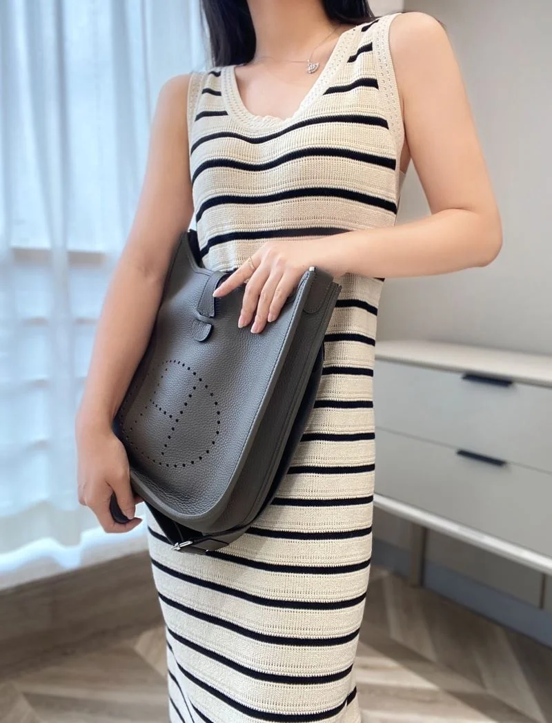Accurate model Hermes Evelyn Bags