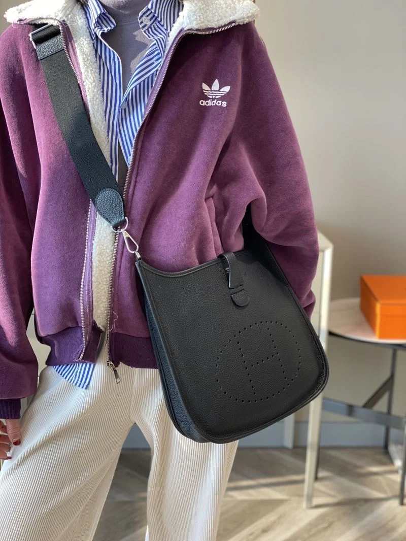 Bargain Hermes Evelyn Bags