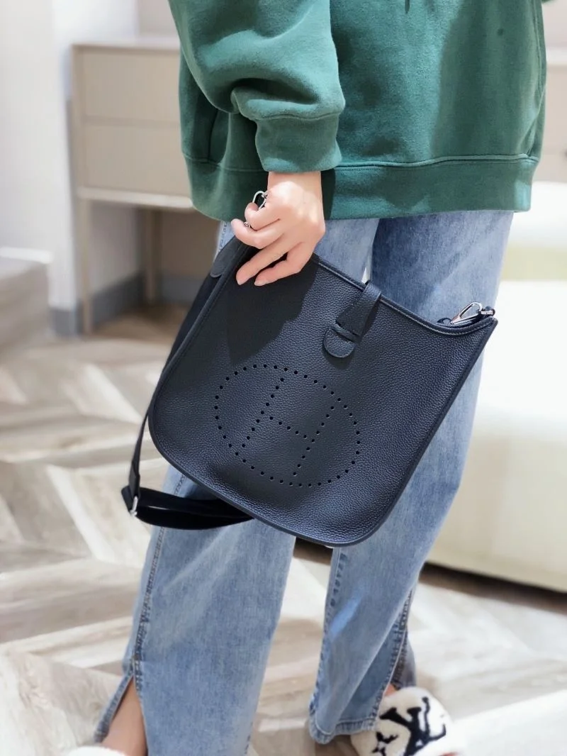 Bargain Hermes Evelyn Bags
