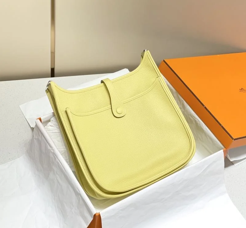 Indistinguishable Hermes Evelyn Bags