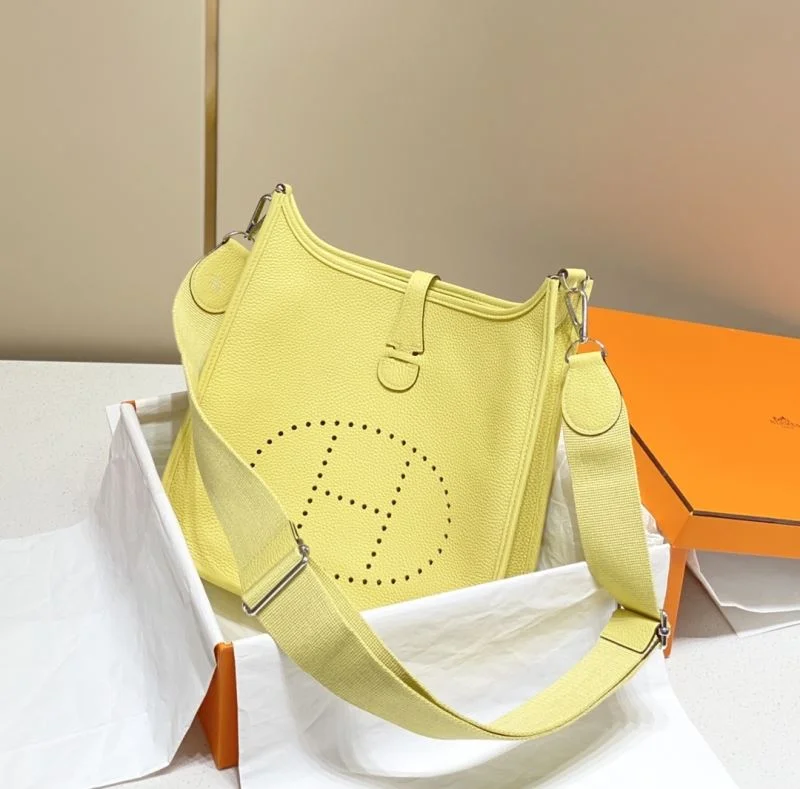 Indistinguishable Hermes Evelyn Bags