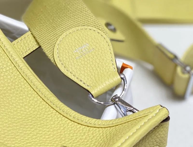 Indistinguishable Hermes Evelyn Bags