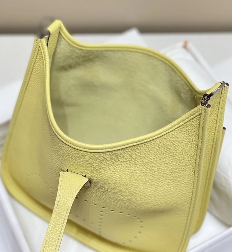 Indistinguishable Hermes Evelyn Bags