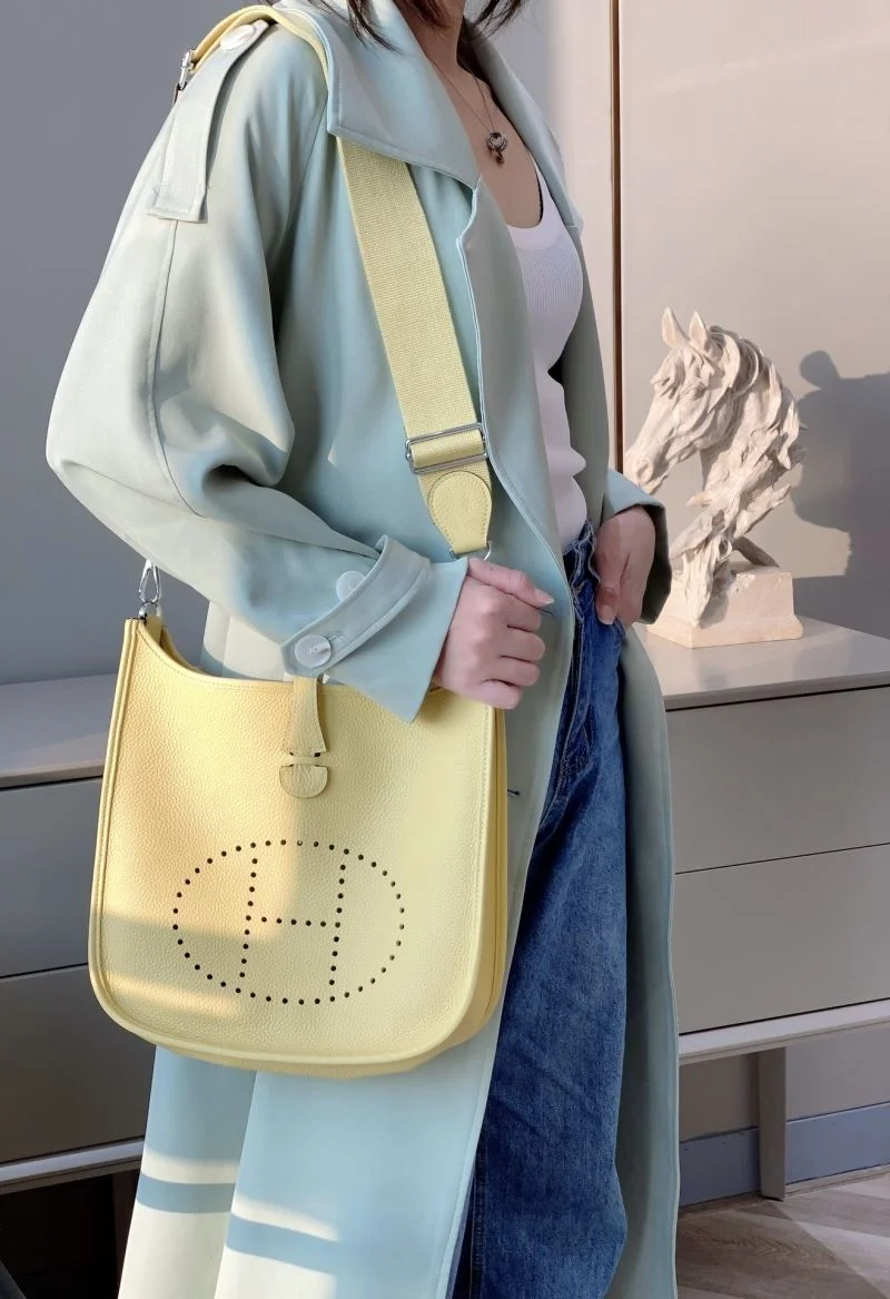 Indistinguishable Hermes Evelyn Bags
