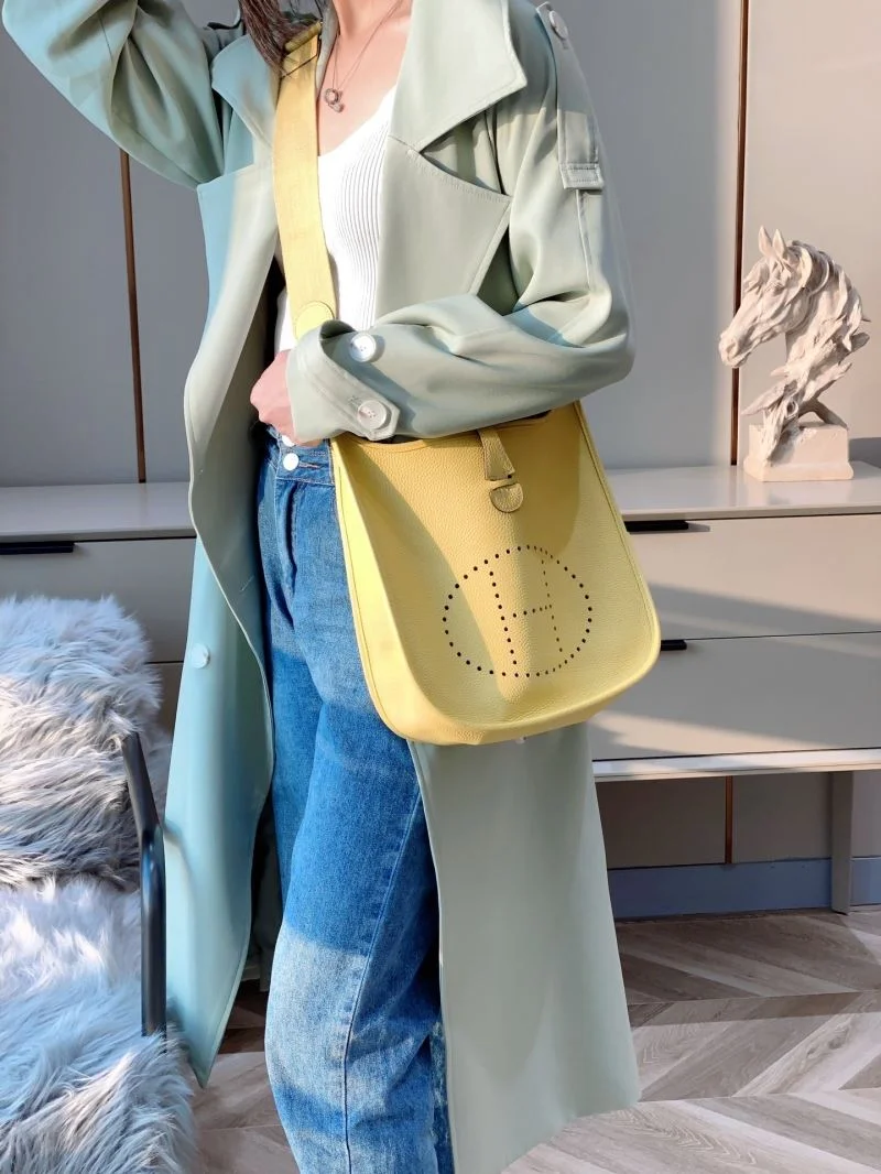 Indistinguishable Hermes Evelyn Bags