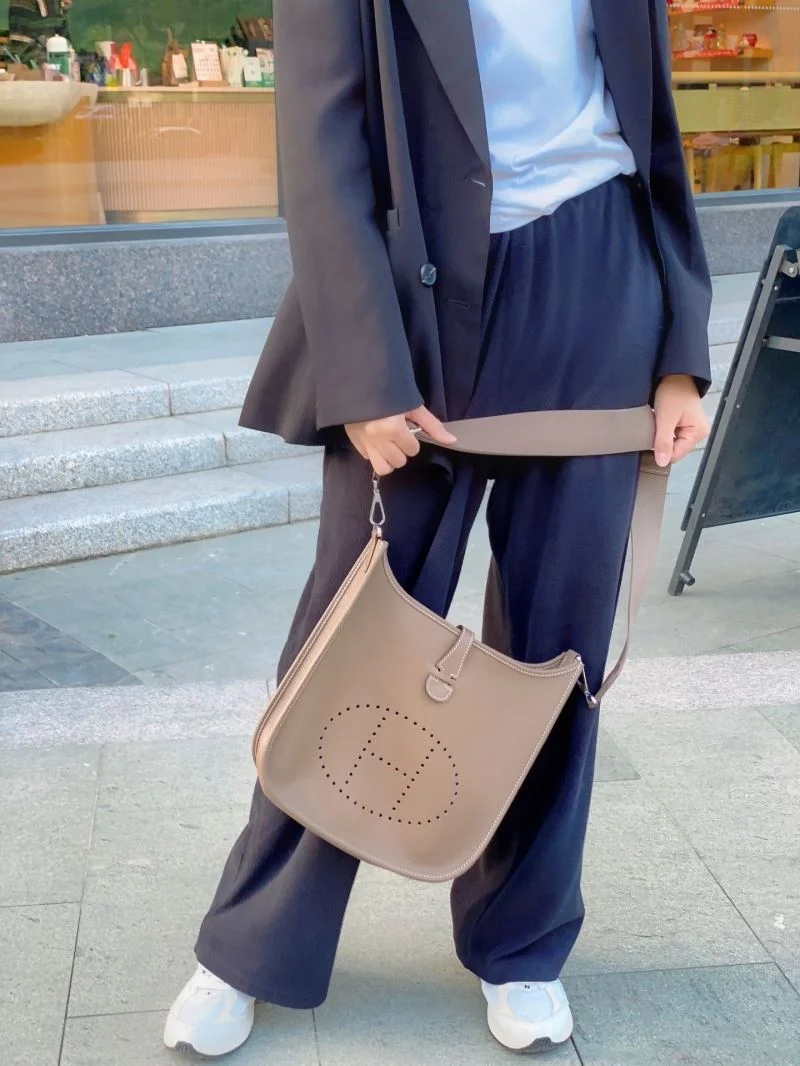 Cut-rate Hermes Evelyn Bags