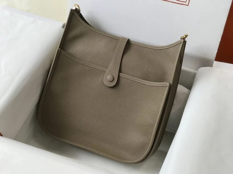 Indistinguishable Hermes Evelyn Bags