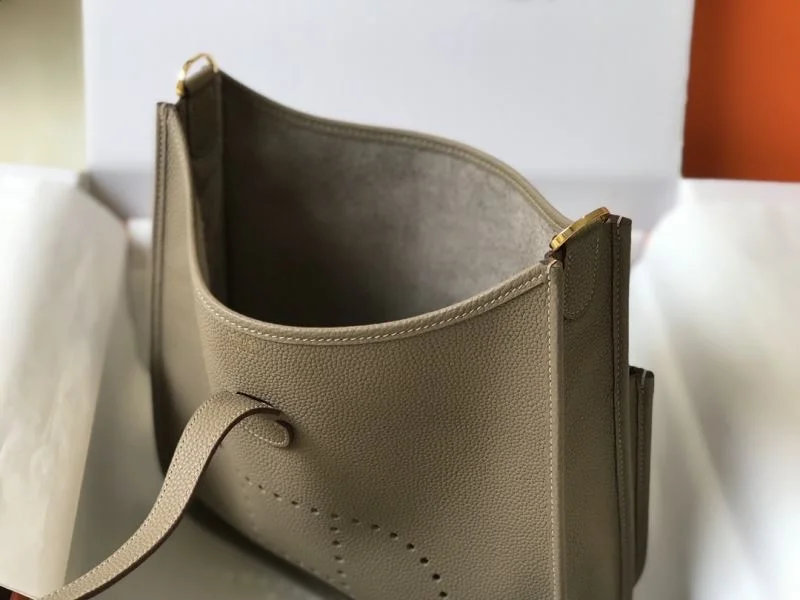 Indistinguishable Hermes Evelyn Bags