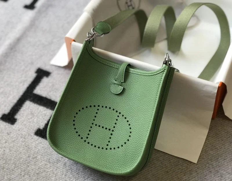 Accurate model Hermes Evelyn Bags