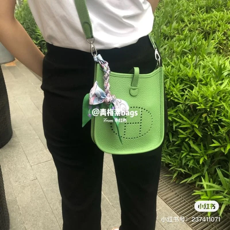 Accurate model Hermes Evelyn Bags