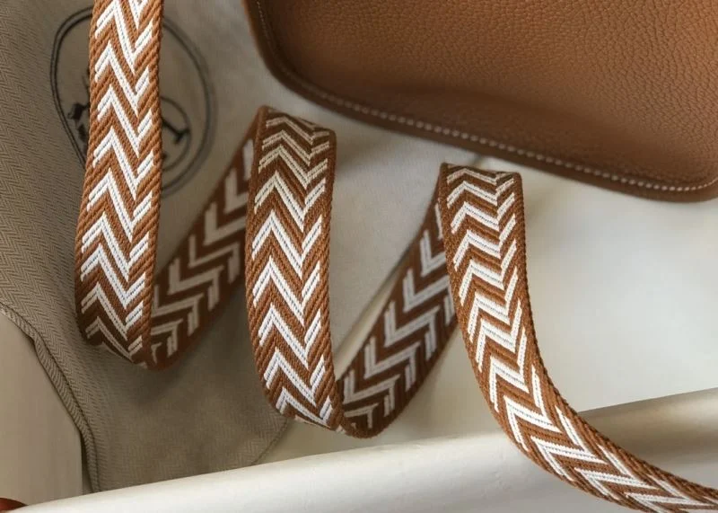 Indistinguishable Hermes Evelyn Bags