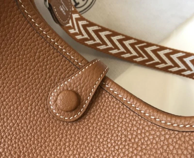 Indistinguishable Hermes Evelyn Bags