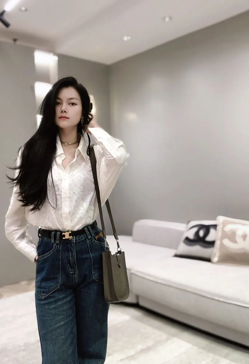 Value-priced Hermes Evelyn Bags