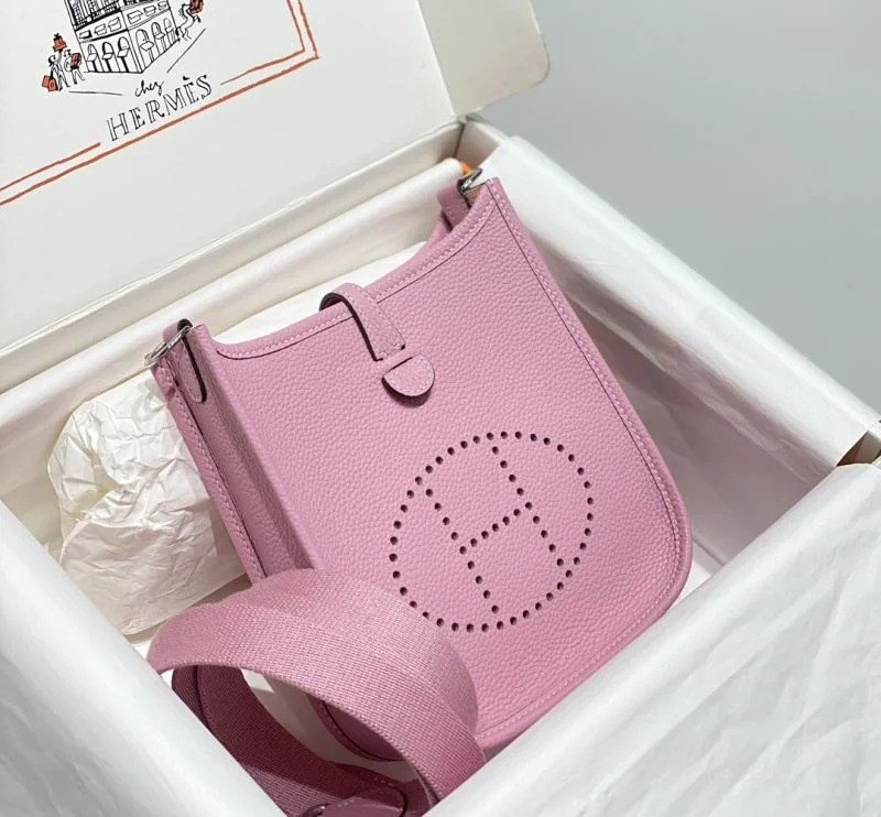 Bargain Hermes Evelyn Bags