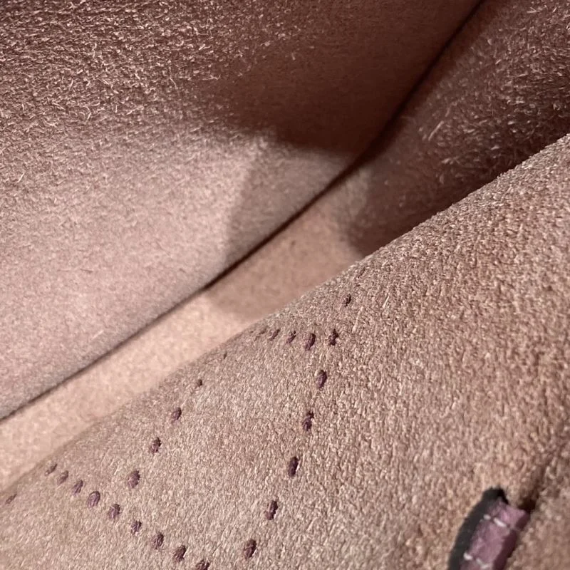 Bargain Hermes Evelyn Bags