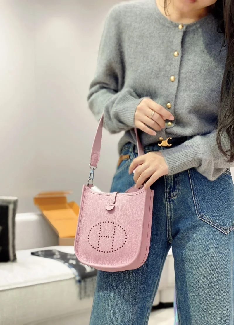 Bargain Hermes Evelyn Bags
